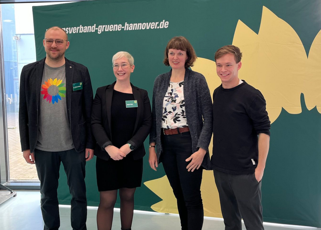 Michael, Jessica, Swantje und Timon sind unser starkes Team für die ...